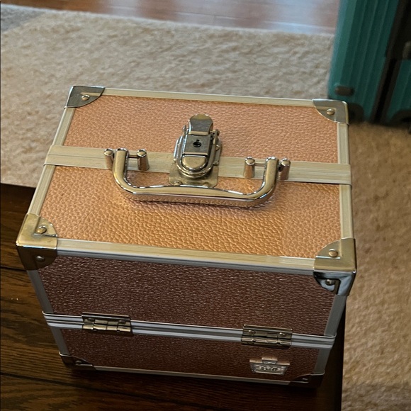 Caboodles | Bags | Caboodles Rose Gold Organizer With Silver Trim ...